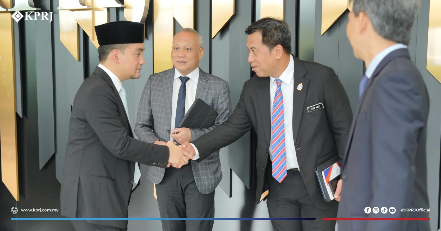 MESYUARAT LEMBAGA PENGARAH KUMPULAN PRASARANA RAKYAT JOHOR SDN. BHD ...